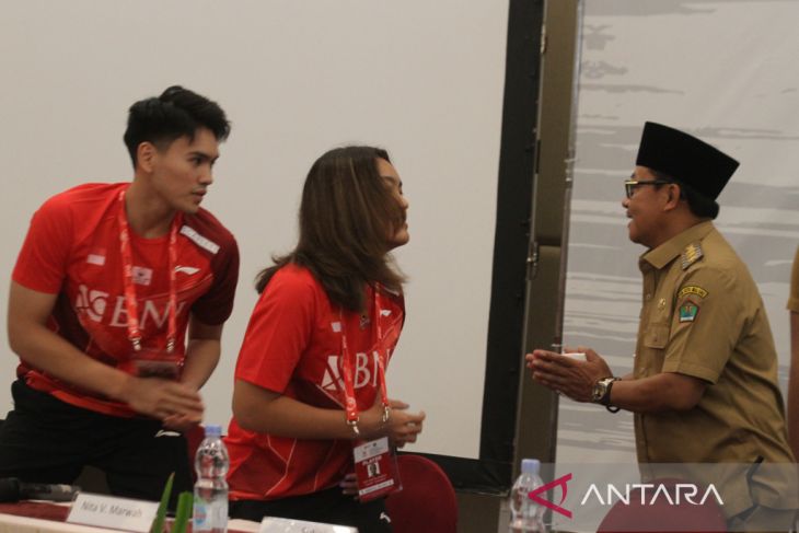 Jelang turnamen 