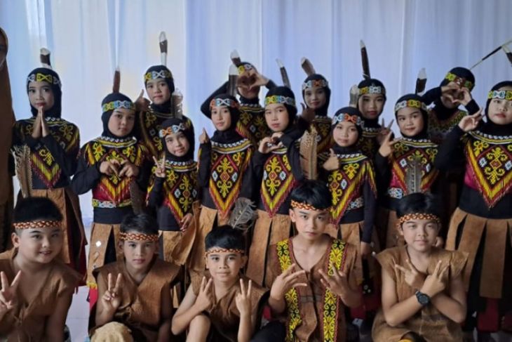 Disdikbud Paser alokasikan anggaran BOS untuk GMSM - ANTARA News ...