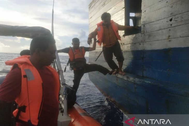 Kapal mati mesin di Wakatobi, 1 penumpang sempat jatuh - ANTARA News Jambi
