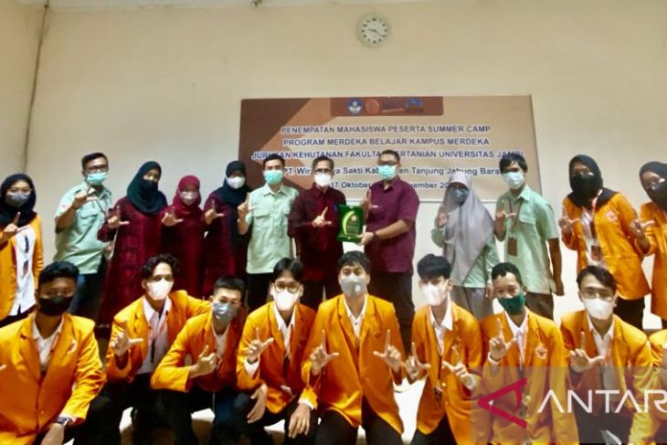 Mahasiswa Kehutanan Unja ikuti 'Summer Camp' di PT WKS - ANTARA News Jambi