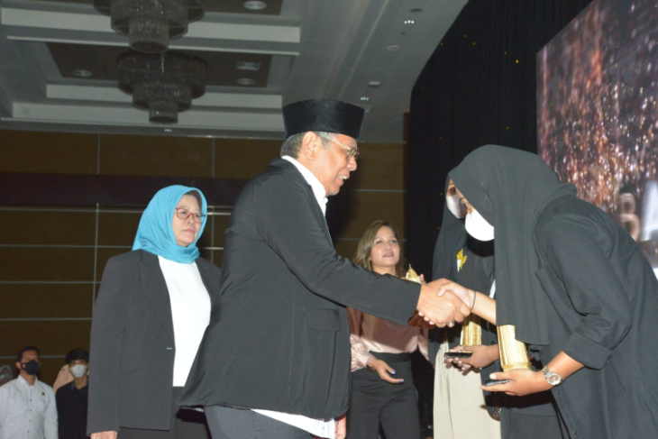 Pemkot Tangerang Selatan ajak atlet tingkatkan prestasi hingga ... Pemkot Tangerang Selatan ajak atlet tingkatkan prestasi hingga ...