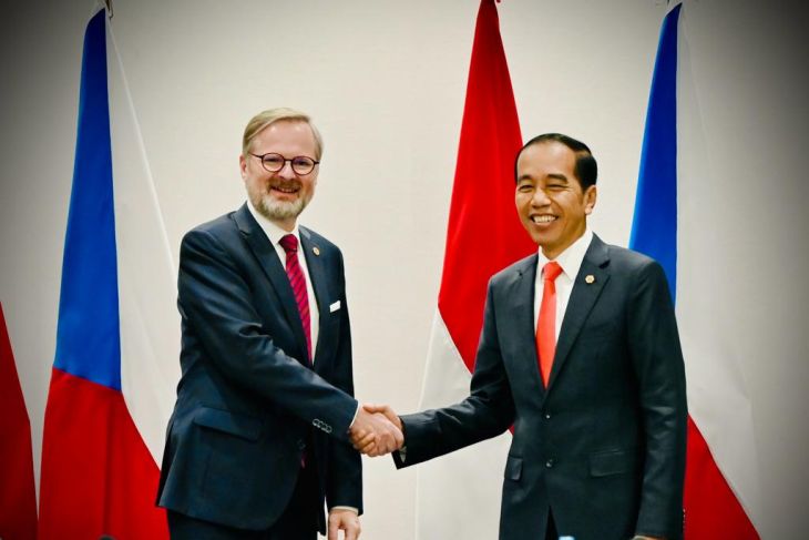 Presiden Jokowi dan PM Ceko Petr Fiala lakukan pertemuan bilateral ...