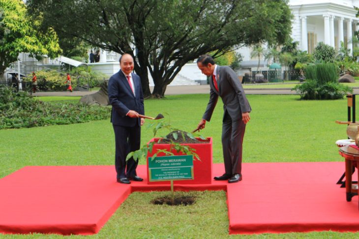 Jokowi terima kunjungan kenegaraan Presiden Vietnam - ANTARA News Bengkulu