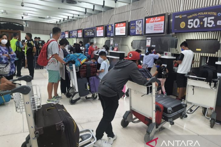 Penumpang pesawat di Bandara Soekarno-Hatta capai 117 ribu lebih - ANTARA News Banten