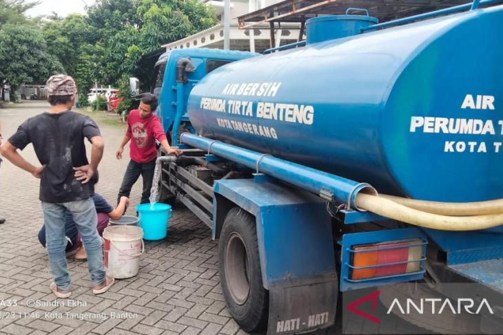 PDAM Tirta Benteng sediakan layanan air gratis terkait kebocoran pipa di jalur KA - ANTARA News ...