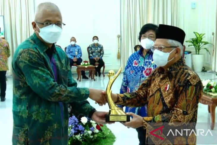 PT Berau Coal dapat penghargaan proper emas dan 2 proper hijau - ANTARA ...