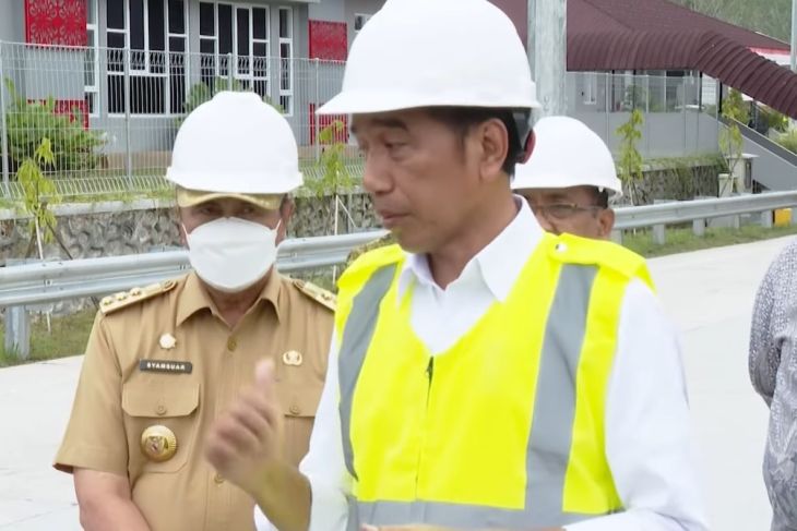 President, Riau governor discuss setting up specialized hospitals ...