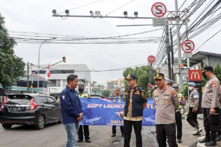 Polres Metro Tangerang Kota uji coba sistem ETLE di Jalan Daan Mogot ...