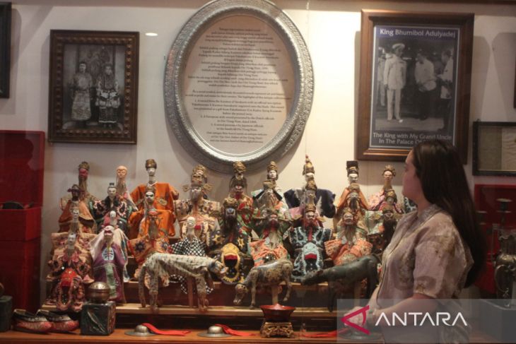 Koleksi artefak Tiongkok kuno