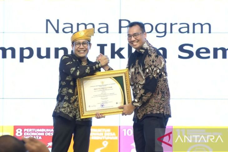 Kampung Iklim dan Kampung Inggris raih penghargaan dari Kemendes PDTT - ANTARA News Kalimantan Timur