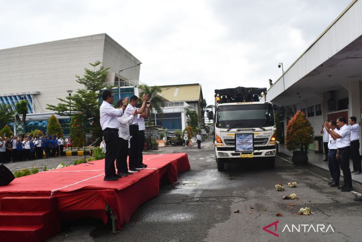 INKA Ekspor Gerbong Barang ke Selandia Baru