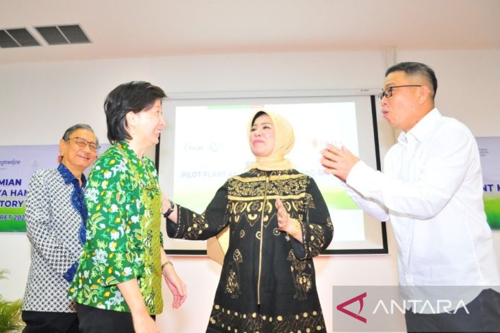 Pilot plant Laboratorium Kalbe Ubaya Hanbang-Bio diresmikan di Surabaya ...