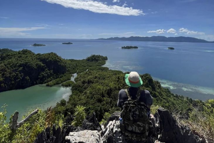 Dispar SBB promosikan objek wisata pulau Tujuh Alang Asaude Maluku - ANTARA News Ambon, Maluku