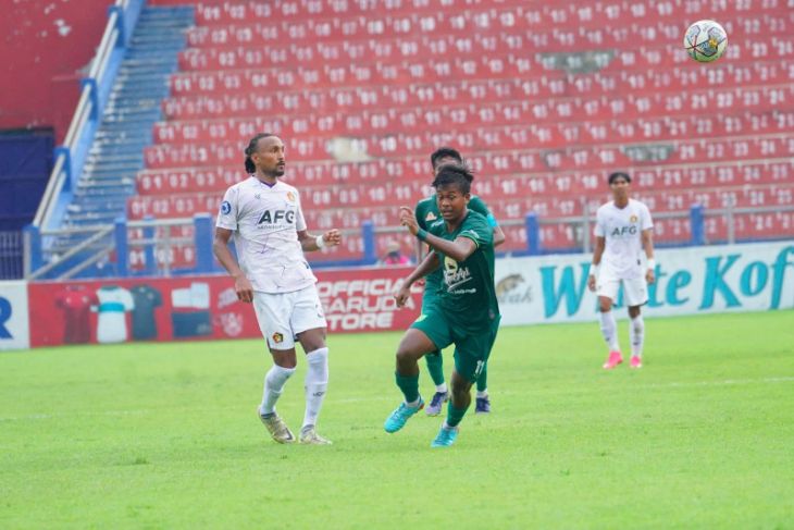 Supriadi resmi berseragam Persik Kediri - ANTARA News Jawa Timur