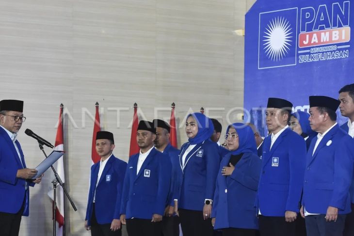 Pelantikan Pengurus Dpw Dan Dpd Pan Jambi