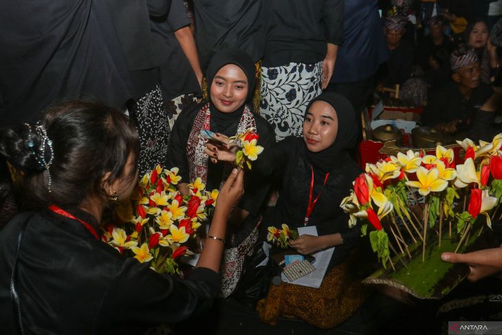 Tradisi ritual Seblang Bakungan Banyuwangi - ANTARA News Jawa Timur