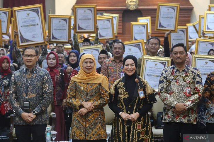Peluncuran beasiswa Provinsi Jawa Timur - ANTARA News Jawa Timur