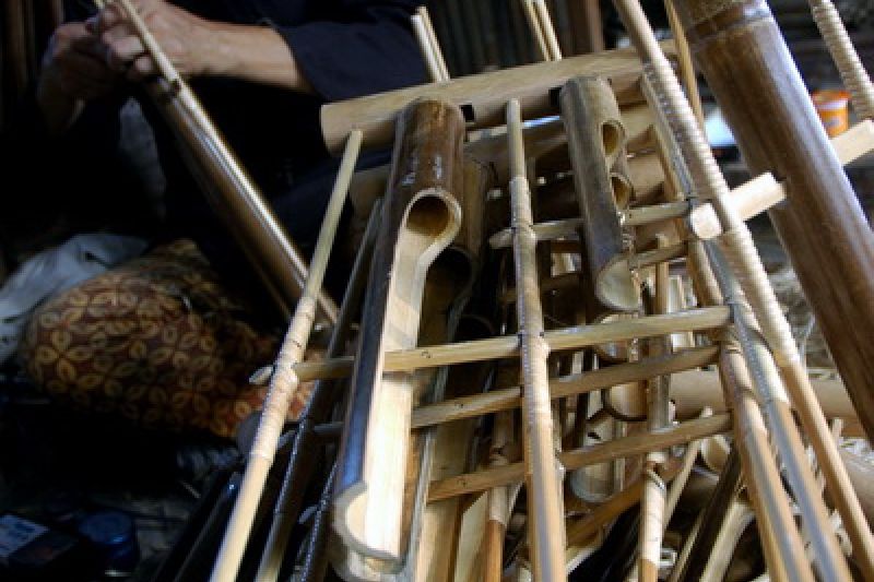 Angklung Buun Baduy Diminati Warga Bali - ANTARA News