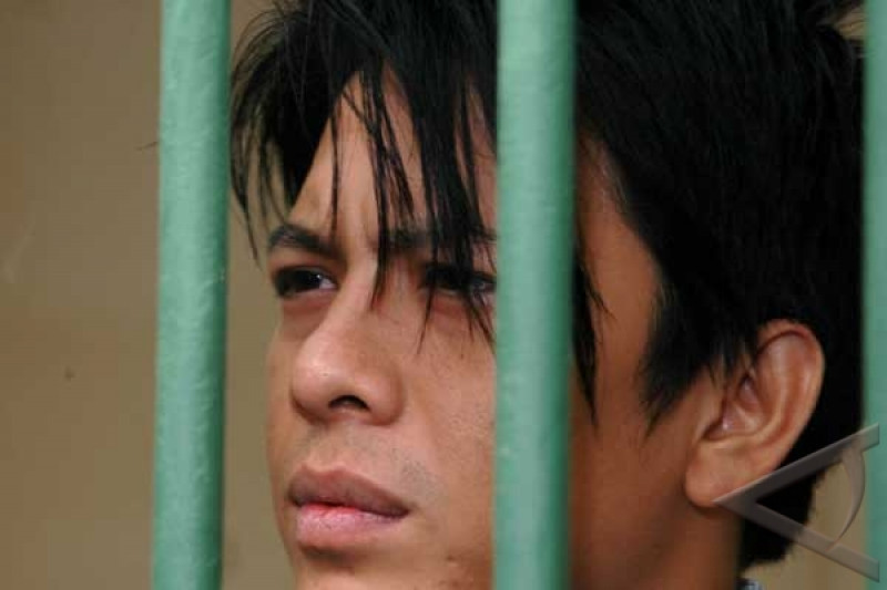Ariel Gets Three Years in Jail - ANTARA News