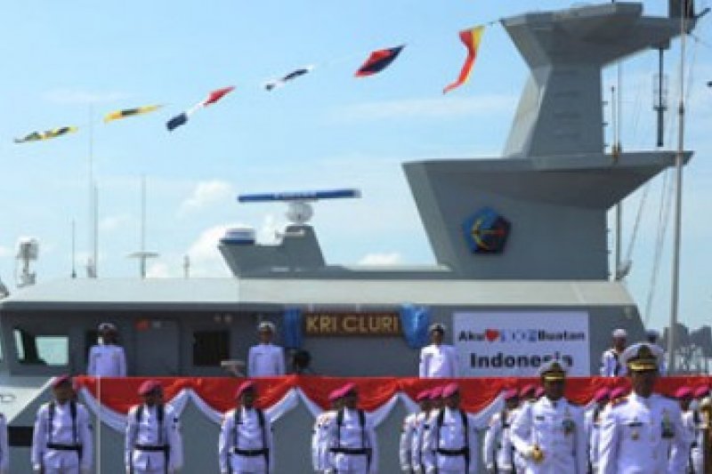KRI Clurit Produk Dalam Negeri - ANTARA News Kepri