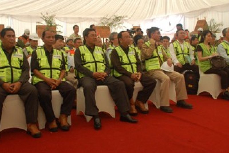 BALANGAN SIAP TANAM JARAK PAGAR - ANTARA News Kalimantan Selatan