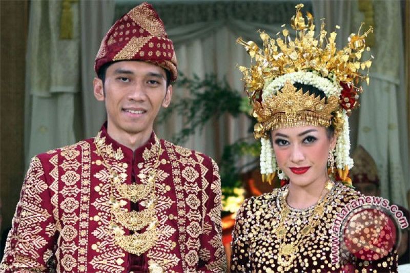 Ibas-Aliya resmi menikah - ANTARA News