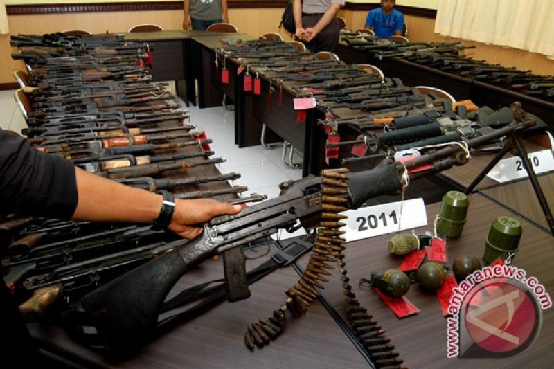 TNI: senjata ilegal di Aceh bukan selundupan - ANTARA News