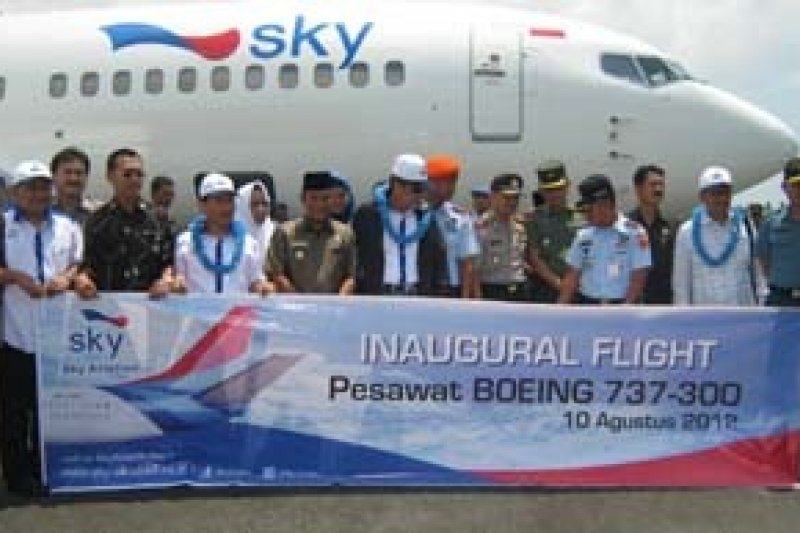 Sky Aviation Buka Penerbangan Boeing ke Natuna - ANTARA News Kepri
