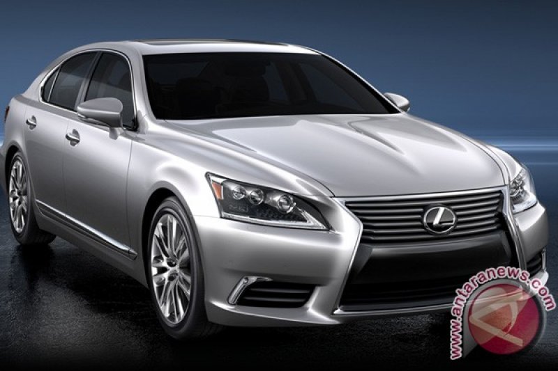 Lexus akhirnya muncul di pameran RICE