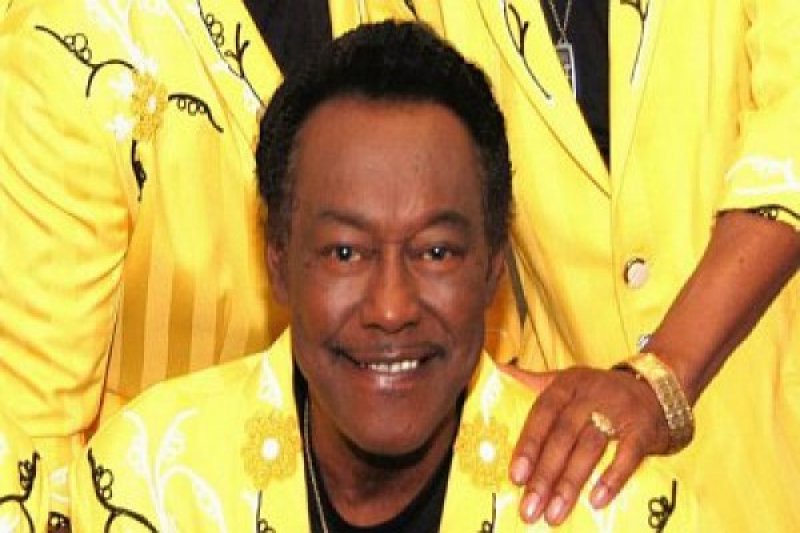 Spinners frontman Bobbie Smith dead at 76 - ANTARA News