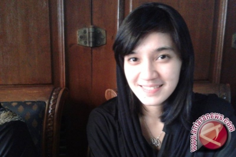 Dhini Aminarti berduka - ANTARA News Kalimantan Tengah - Berita Terkini Kalimantan Tengah