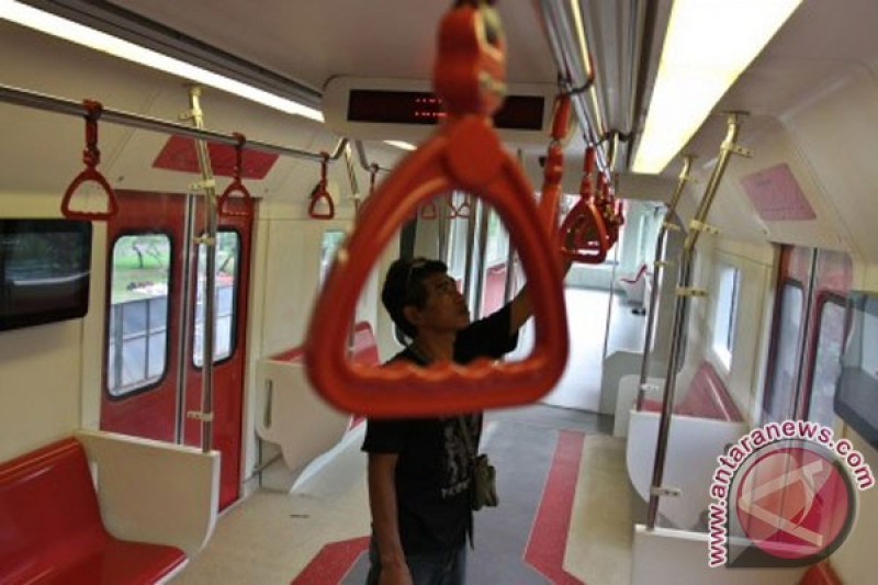 Monas shows prototype of Jakarta`s future monorail - ANTARA News