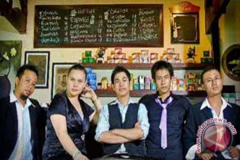 Everyday Band luncurkan album "Beautiful Day" - ANTARA News Yogyakarta ...