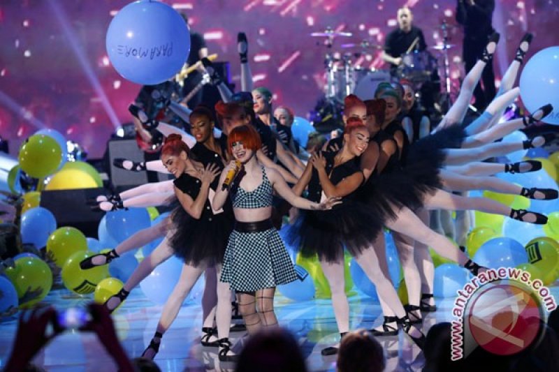 Kemarin, persiapan konser Paramore hingga TWICE di Indonesia - ANTARA News