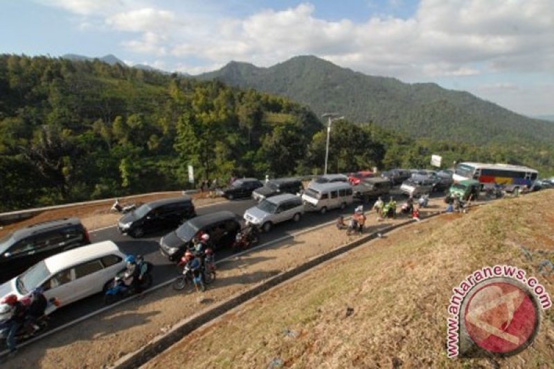 Arus balik jalur selatan Jabar normal - ANTARA News