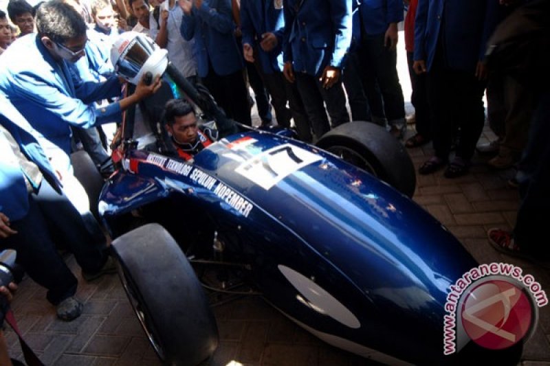 ITS launches second generation of formula car - ANTARA News