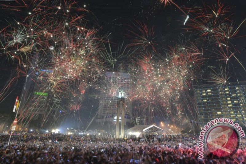 Pergantian tahun di Jakarta terpusat di HI - ANTARA News