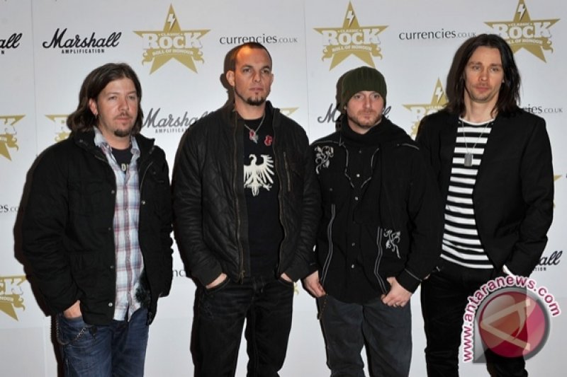 Netral Hangatkan Konser Alter Bridge di Jakarta - ANTARA News Kalteng