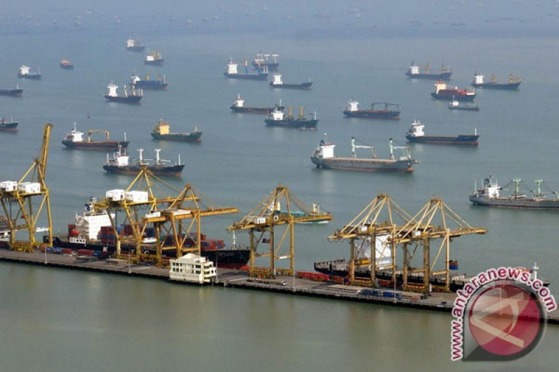 Terminal Petikemas Surabaya - ANTARA News