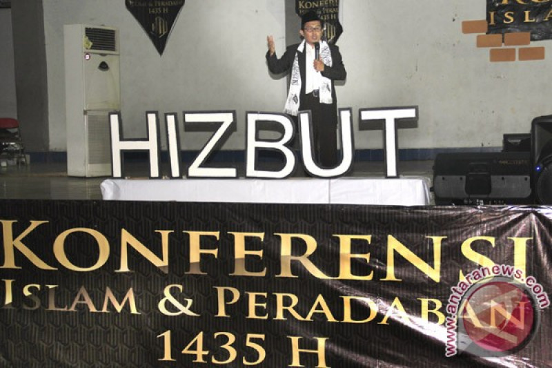 Kegiatan Muktamar Tokoh Umat HTI Jember dihentikan - ANTARA News