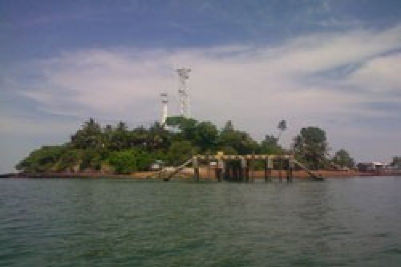 Abrasi Jadi Ancaman Pulau Perbatasan NKRI - ANTARA News Kepulauan Riau ...