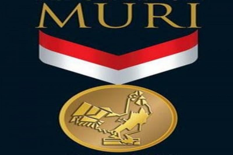 Pengecatan 100 rumah ibadah pecahkan rekor MURI - ANTARA News ...