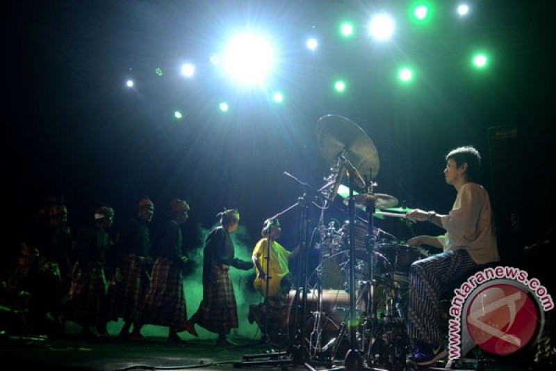 Gilang Ramadhan jajal studio Balai Kota Semarang - ANTARA News