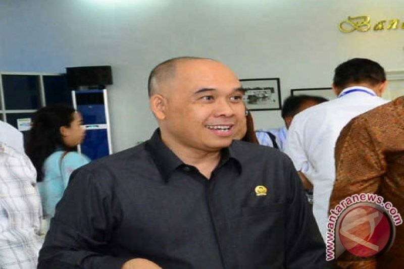 Legislator nilai inefisiensi PLN lebih tinggi dari kasus Token - ANTARA ...
