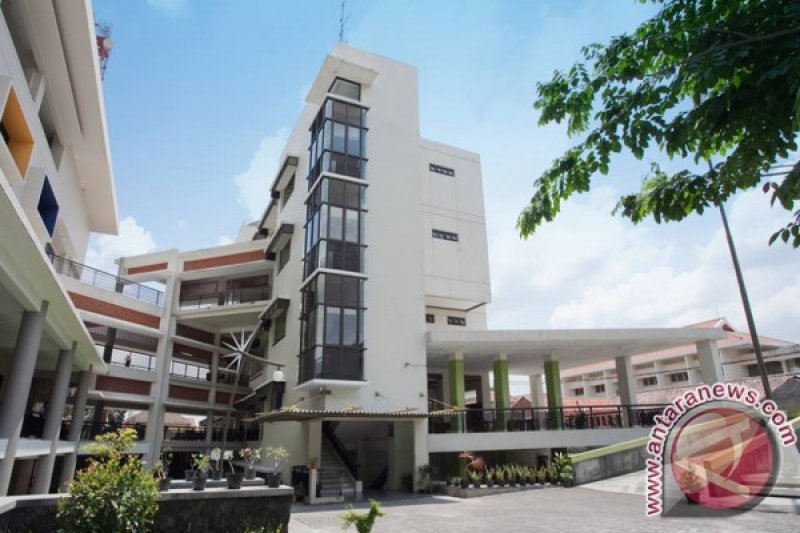 Reuni akbar Kamajaya warnai UAJY Emas - ANTARA News Yogyakarta - Berita ...