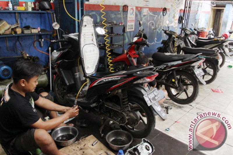 Batam larang bengkel di tepi jalan umum - ANTARA News