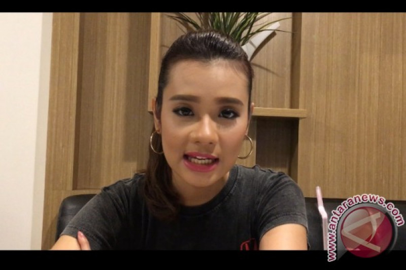 Kiat menjaga kecantikan ala Amanda Zevannya - ANTARA News