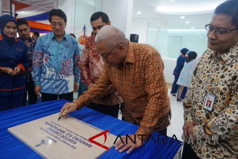 Rabobank Indonesia resmikan cabang Bandung RE Martadinata - ANTARA News ...