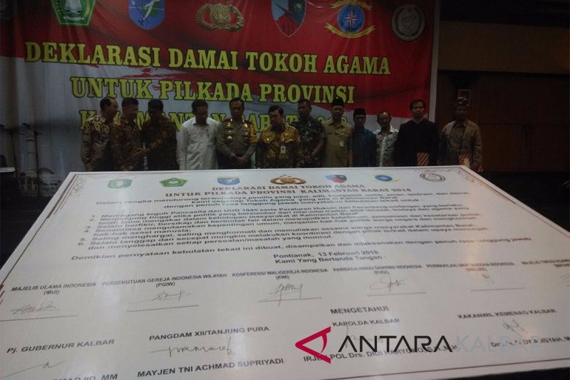 Tokoh agama Kalbar deklarasi damai Pilkada - ANTARA News Kalimantan Barat