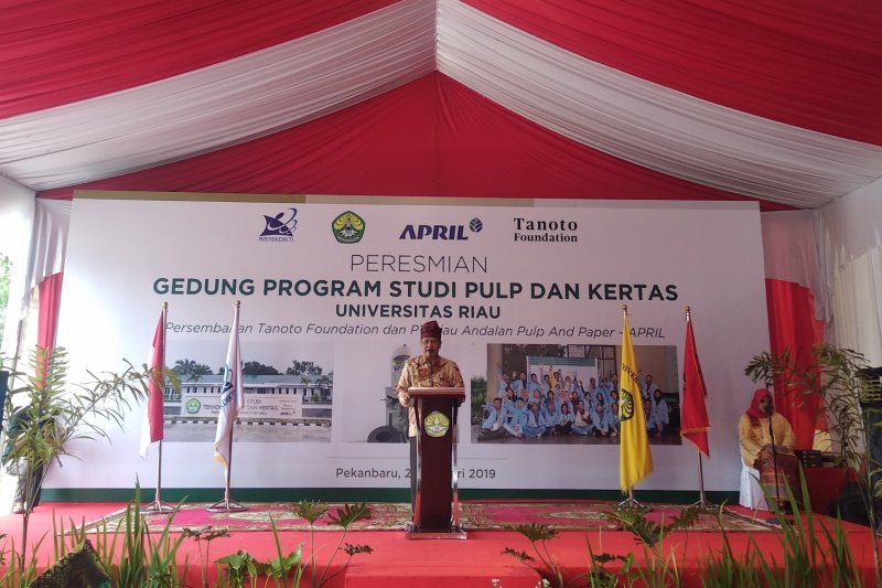 Menristekdikti resmikan Prodi Vokasi Pulp dan Kertas Universitas Riau ...